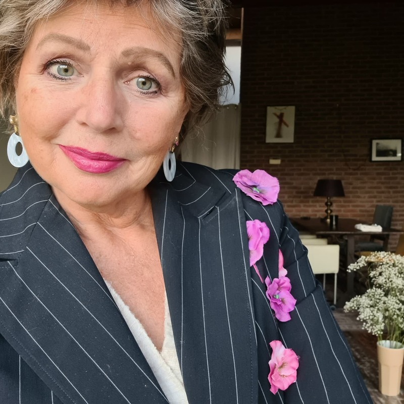 Helen Is 59 Older Women For Sex In Yealmpton Sex With Older Women In Yealmpton Contact Her