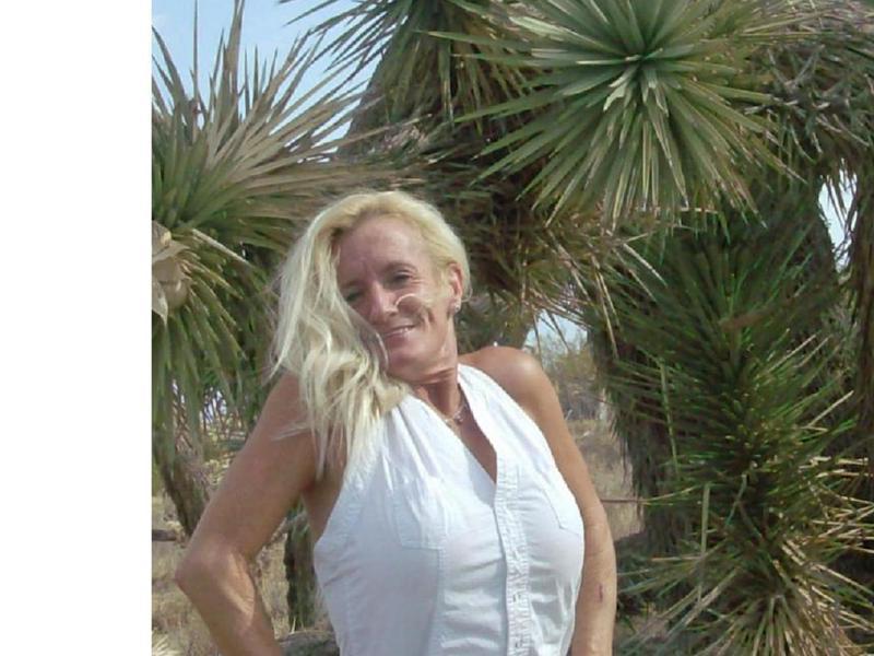 Granny Fuck Dates And No Strings Fun In Los Angeles Dzrtbrz 52 From